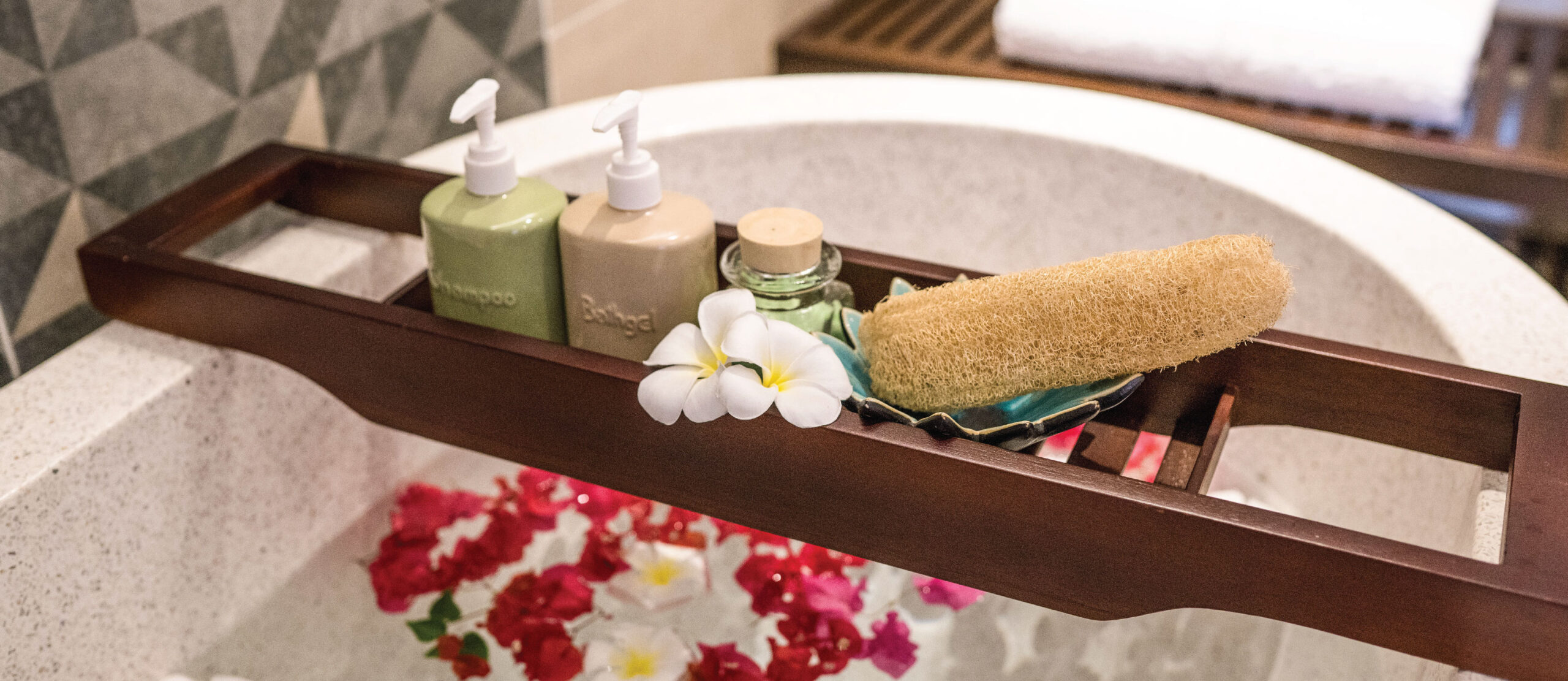 Signature Suite - Pandanus Resort